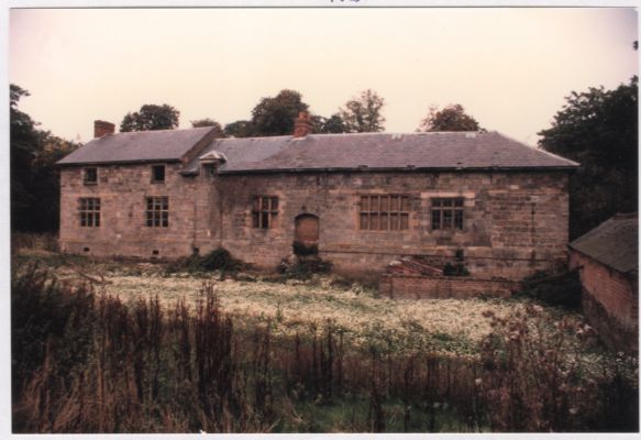 Apley Castle 4 in 1983